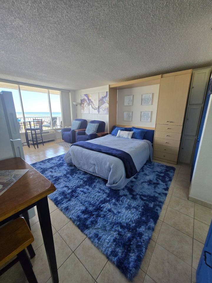 Ocean Blue Paradise - Daytona Beach Shores, FL