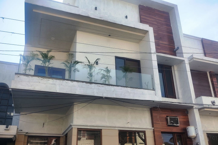 Zuhause Gf- A Furnished 2bhk Apartment In Amritsar - Amritsar
