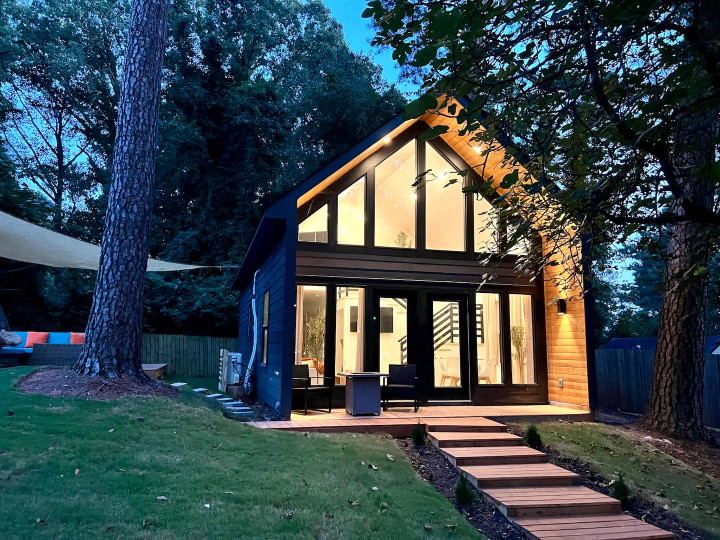 Cabin Oasis In East Atlanta - Atlanta, GA