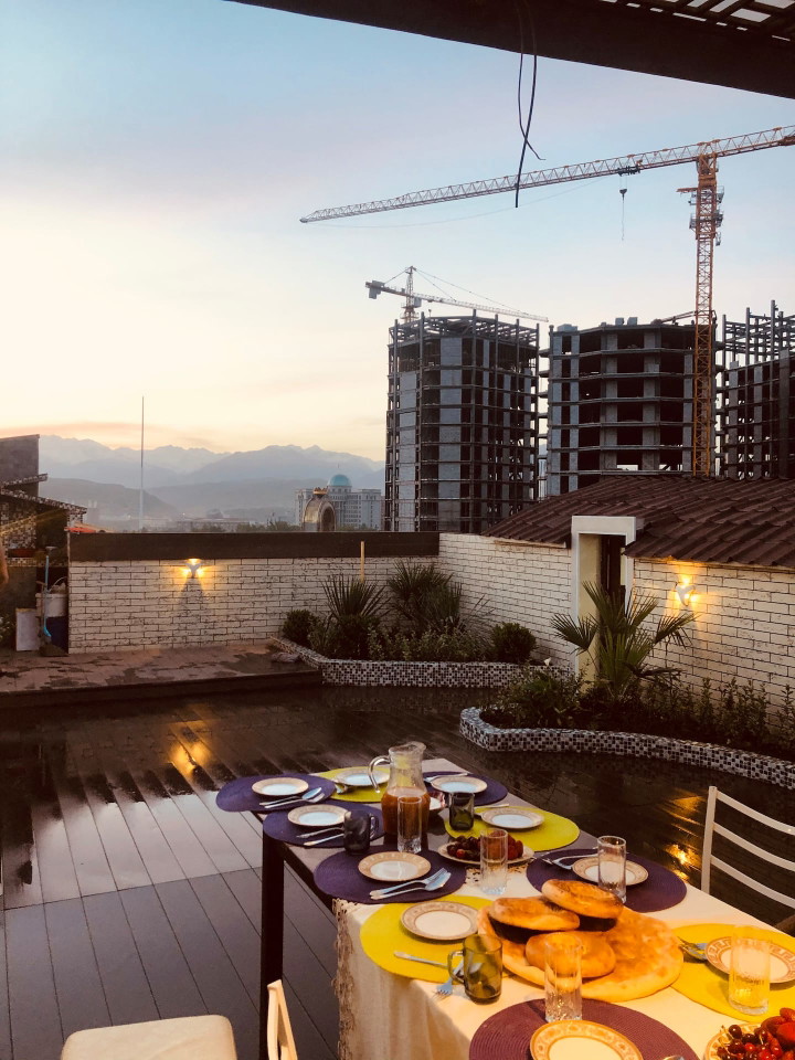 2-floor Apartment With Terrace - Dushanbe