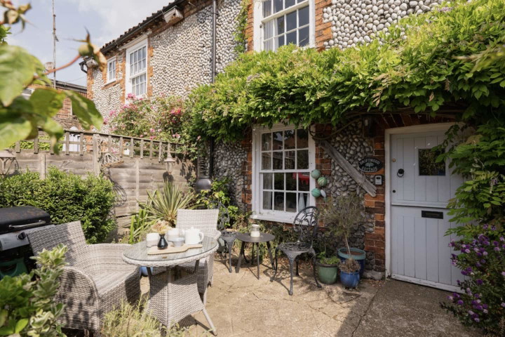 Driftwood Cottage, Blakeney, North Norfolk - Blakeney