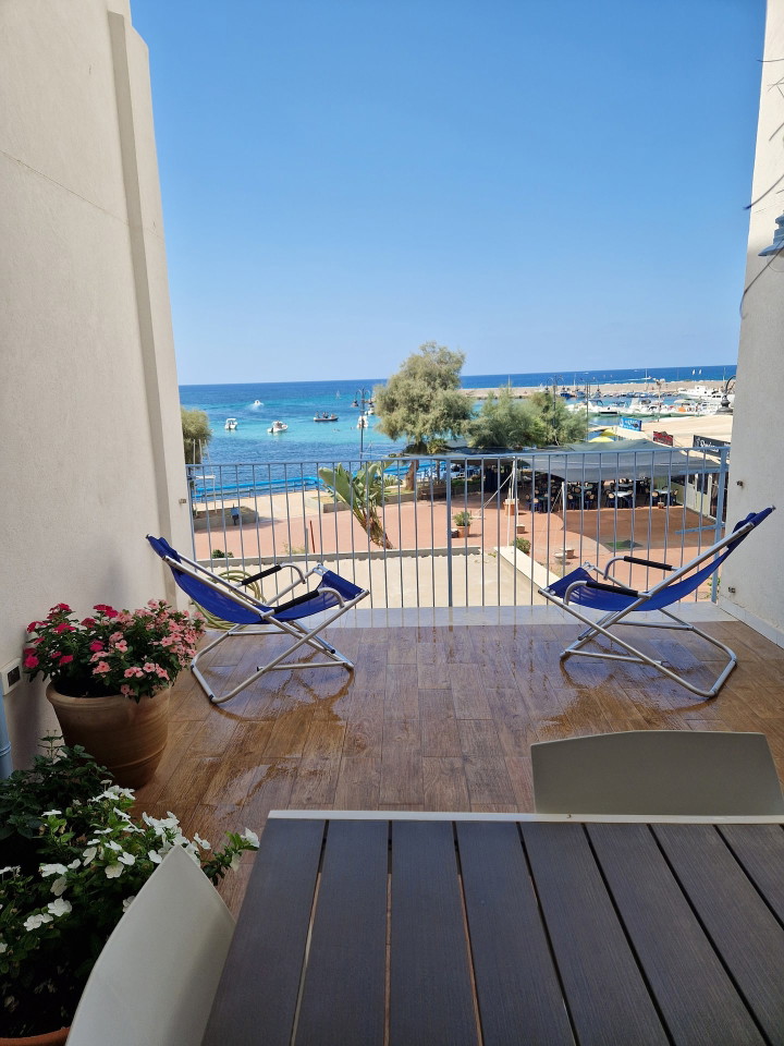 The House On The Gulf - Palermo