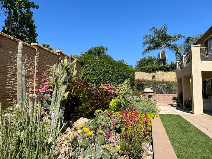 Cozy Living - Rancho Cucamonga, CA