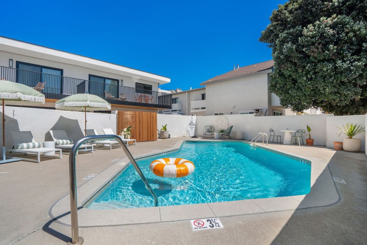 Beach To Pool In 5 Minutes! - Oxnard, CA