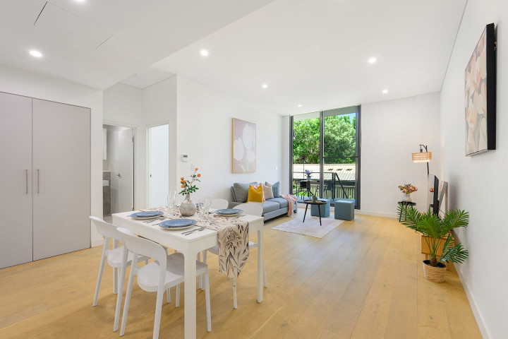 Comfy Modern Apartment Near Station | Free Parking - Ryde
