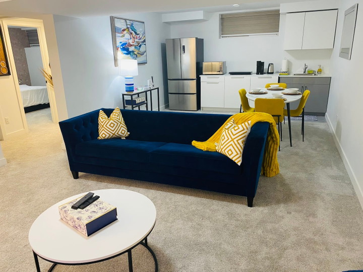 Cozy, Modern And Lavish 1 Bedroom Basement Suite - Winnipeg