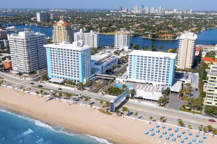 Ft Lauderdale Beach Resort Studio - Hollywood, FL