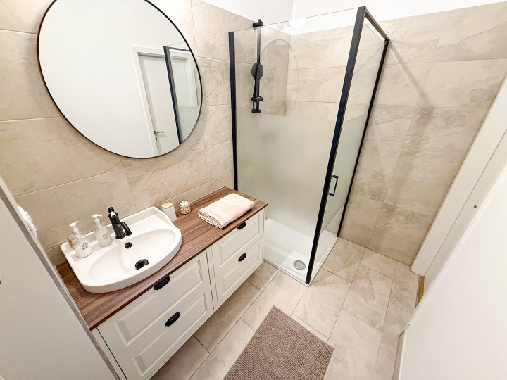 North Apartment - Experience Ljubljana As A Local - Liubliana