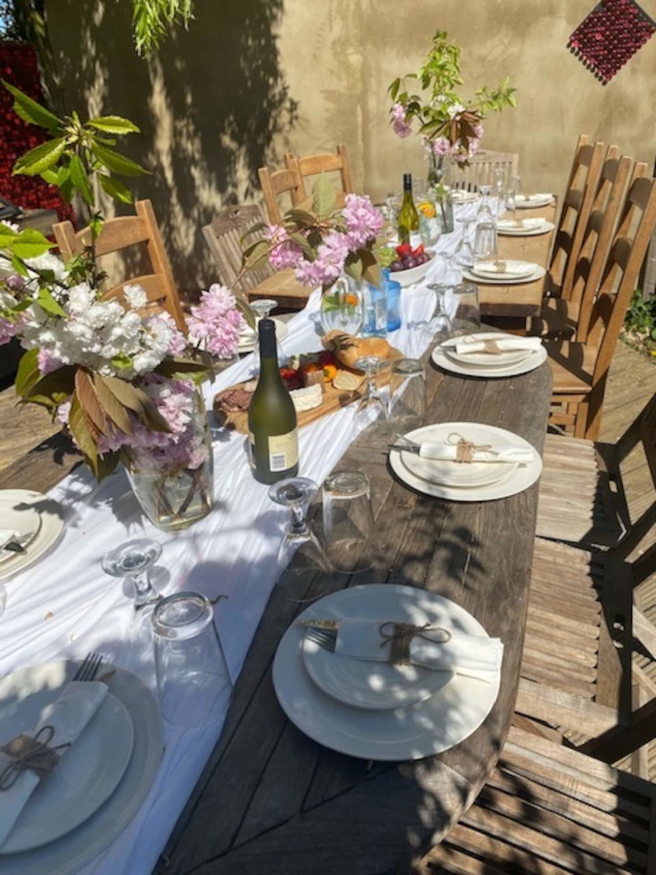 50% Off | 5 Star Home | Free Breakfast + Parking - London