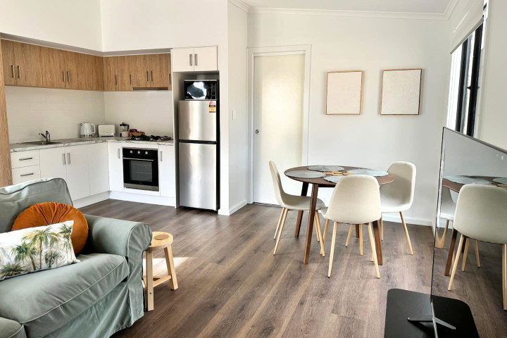 Cabin 1 Of 6: 1 Br, 1 Ba, Living/dining/kitchen - McLaren Vale