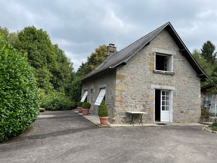 La Petite Maison : Aux Portes De Millevaches - Lac de Vassivière