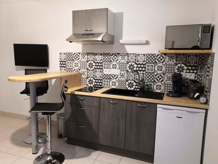 Studio Neuf Sur Cour Intérieure ( Palmier ) - Indre