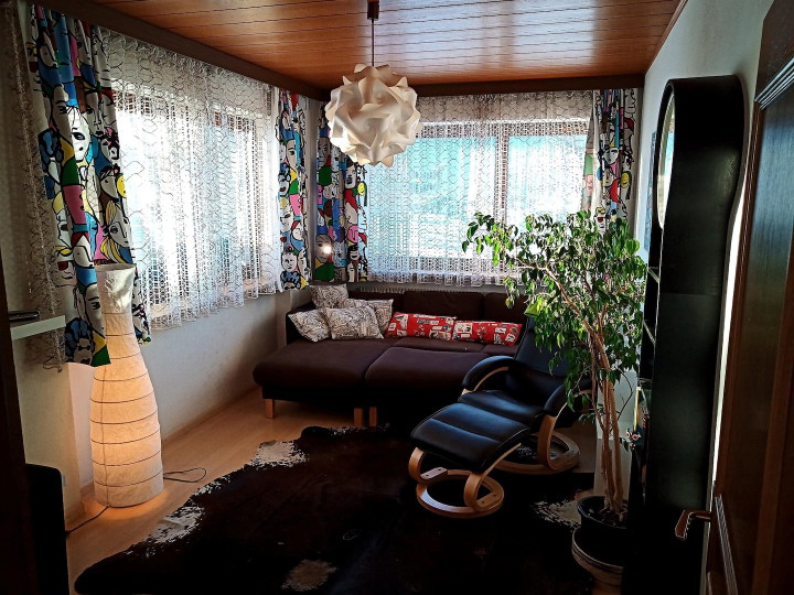 Charmante Sehr Sonnige Wohnung In Kastelruth - Val Gardena