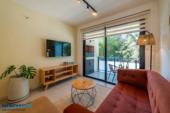 Boho Style! And Steps Away From Shopping Del Sol. - Paraguay