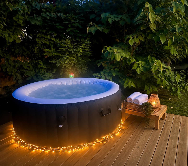 Grande Villa Moderne Clim & Jacuzzi, Tout Confort - Miramas