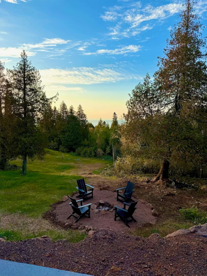 New Cedar Solace Cabin -Sauna, Lake Views, Privacy - Lutsen, MN