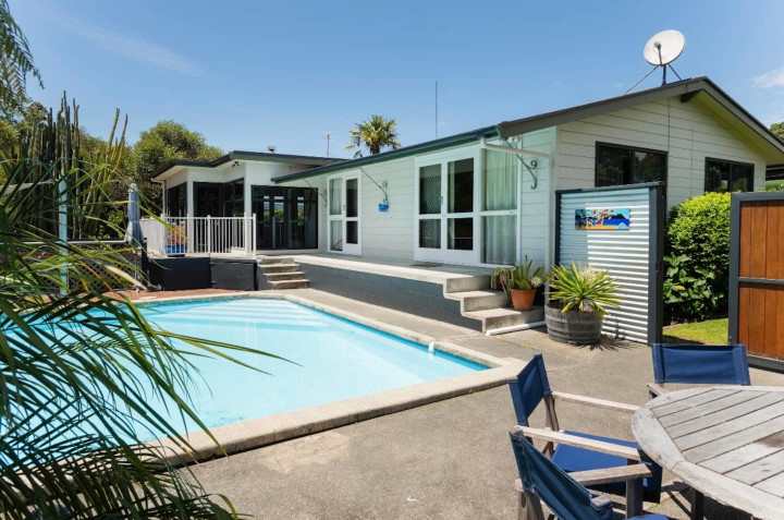 Super Three Bedroom House - Gisborne