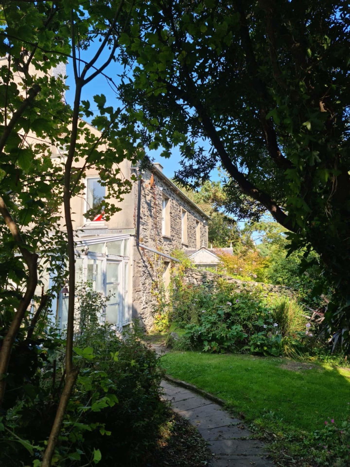 Beautiful Rustic Manx Cottage - Isle of Man