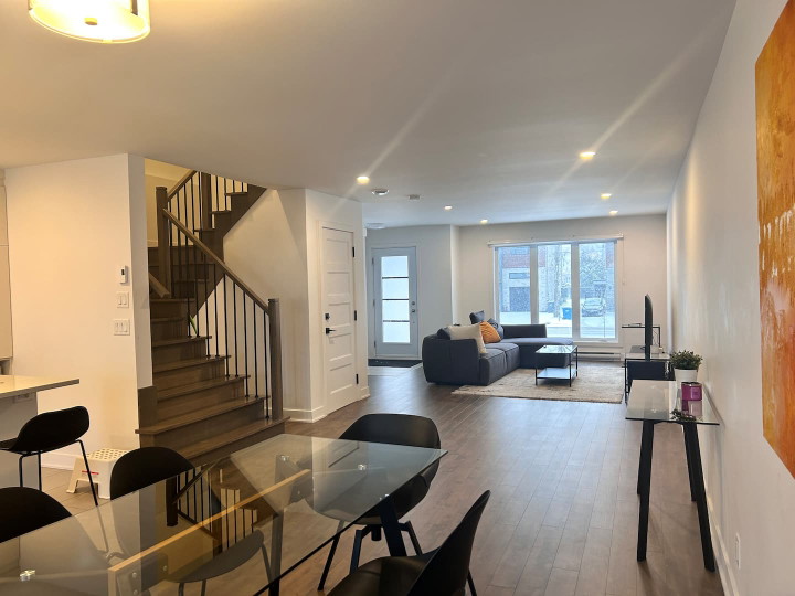 Logement Spacieux Confort De Transition Et Professionnel Parking - Longueuil