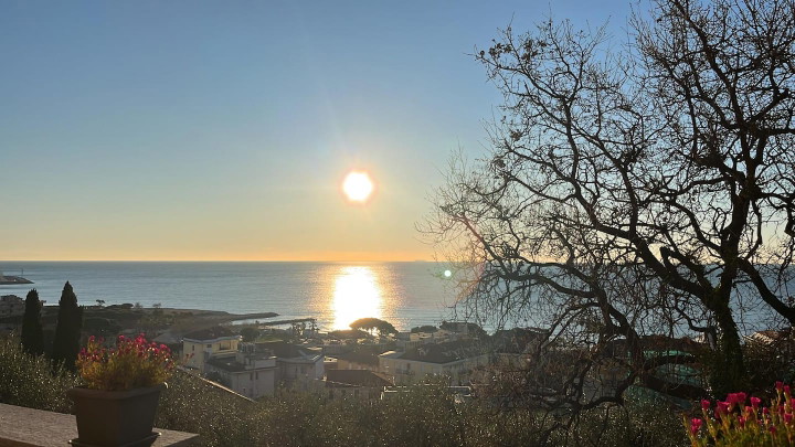 Albe Sul Mare - Andora
