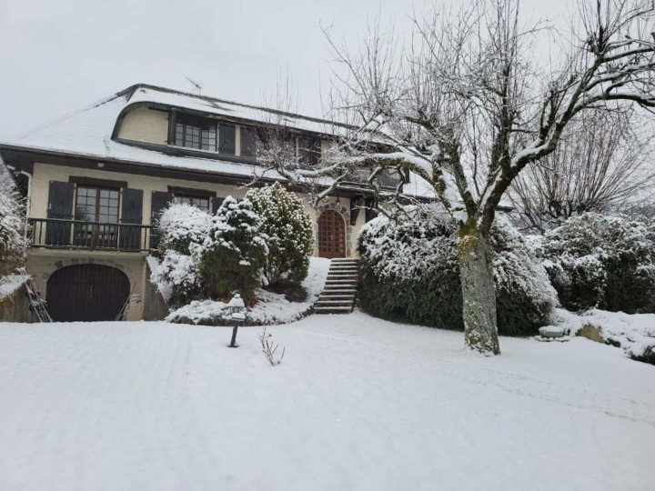 Villa Espaciosa En El Lago De Annecy - Encantadora En Verano O Invierno - Annecy