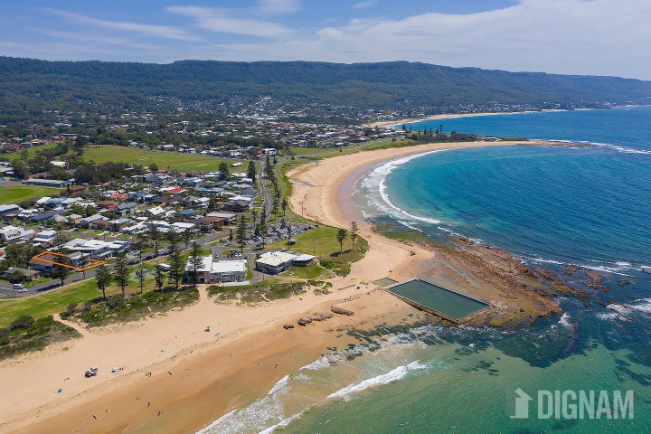 Beachfront Views In Bulli Beach - Austinmer