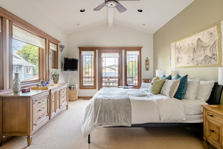 Artisanat Personnalisé Avec Jacuzzi Près De L'océan - Seal Beach, CA
