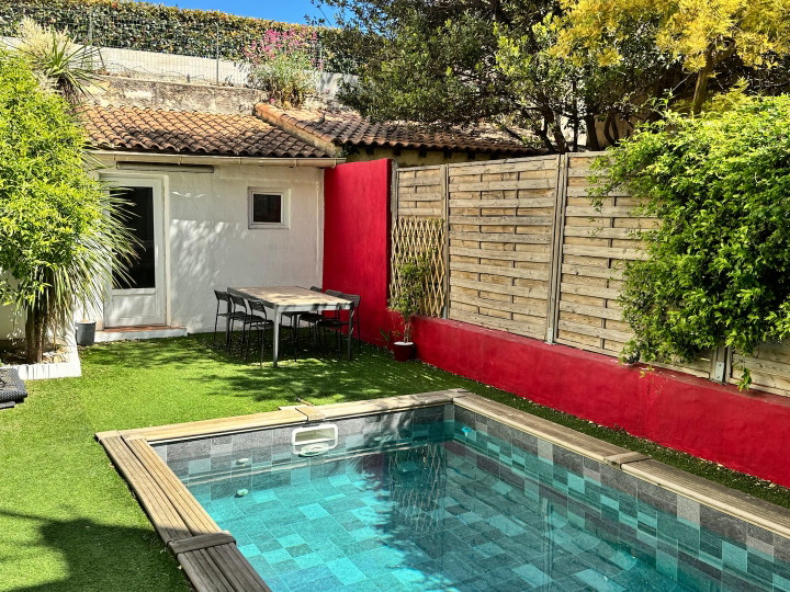 Rez-de-jardin Climatisé Piscine Privée - Marseille