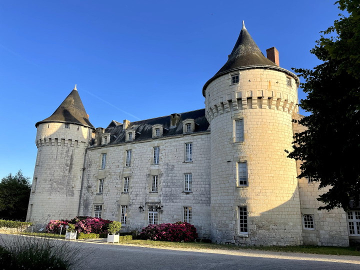 Grand Château Du Val De Loire Privatisé Pour Vous - Loudun