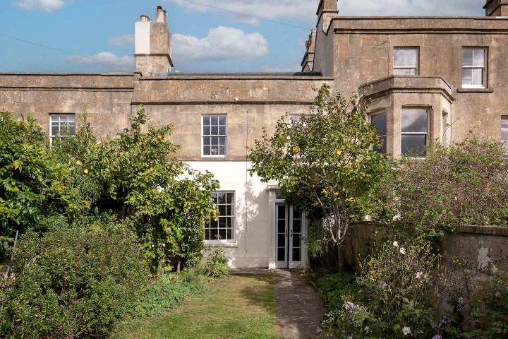 Beautiful Home In Bath With Summerhouse - Bath Spa University