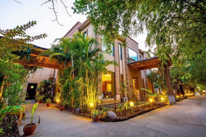 Luxury Jungle Stay With Pool Jim Corbett, Ramnagar - Jim Corbett National Park