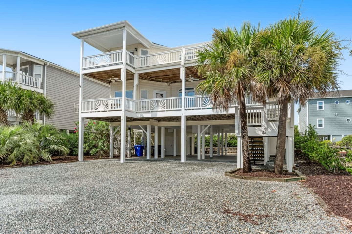 Finally Free: Stunning, 7br, With Pool Access - Carolina del Norte