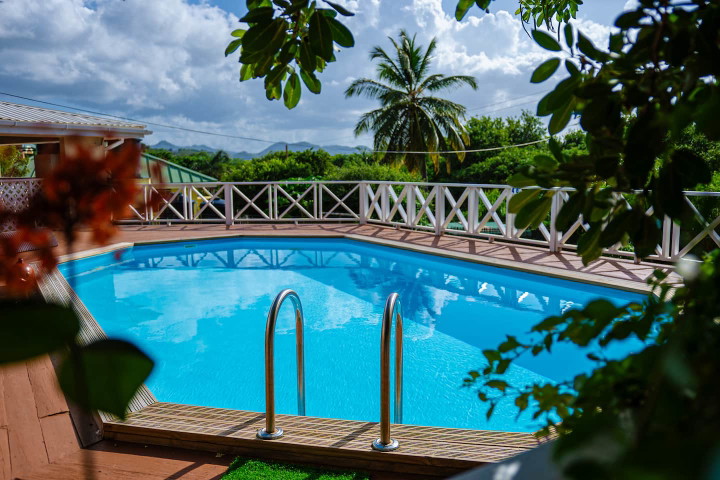 Cherry Blossom Villa Near Beaches, Golf, Sleeps 8 - Santa Lucía