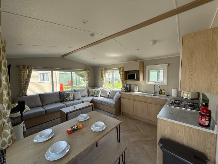 Brand New 2026 3br Caravan | Sleeps 6 | Morecambe - Morecambe