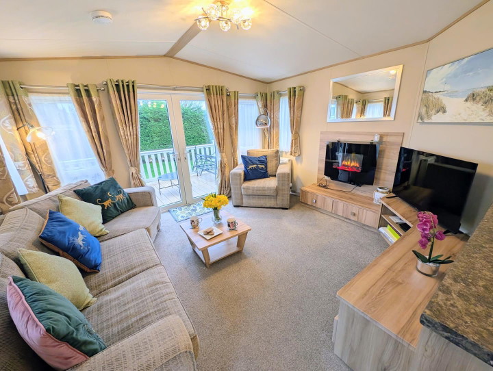 Restful Coastal 3 Br Escape Near Avon Beach - Mudeford