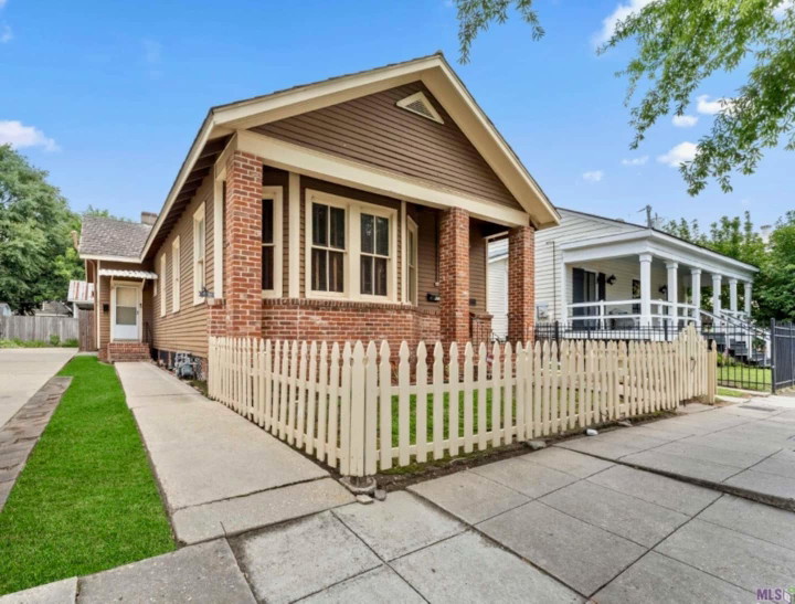 Logement Entier (Duplex) : Lsu à Proximité, Centre-ville - Bâton-Rouge, LA
