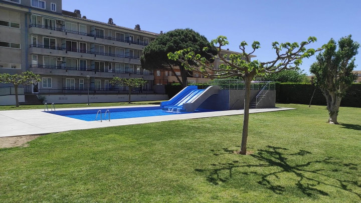Apartamento Con Piscina Cerca De La Playa - L’Estartit
