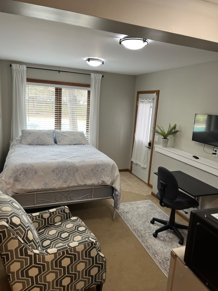 The Royal Oaks Retreat-private, Park Like Setting - Minnesota