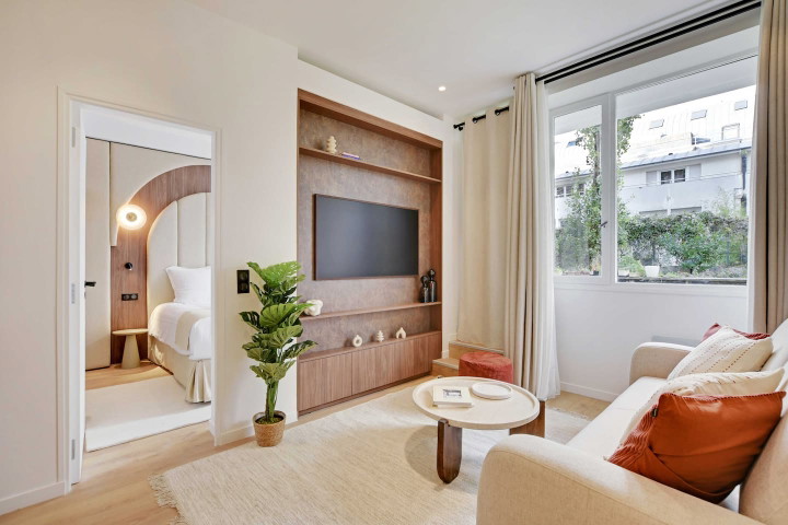 Gorgeous Modern Flat In Northern Paris - 2br/6p - Paris