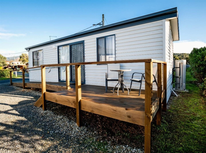 Easy Access Cabin - Hobart