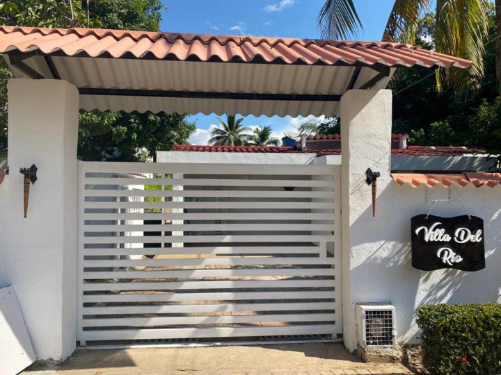 "Villa Del Río" El Cortijo Condominium - Melgar