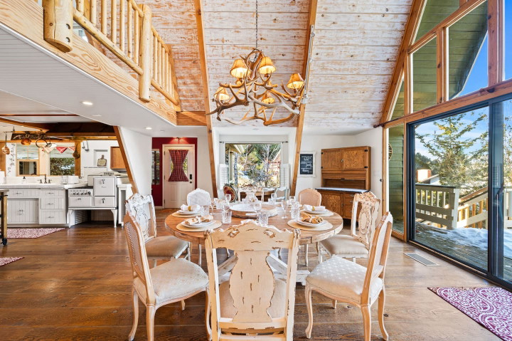 Luxury @ Mountain High: Charming Ski Town! - Wrightwood, CA