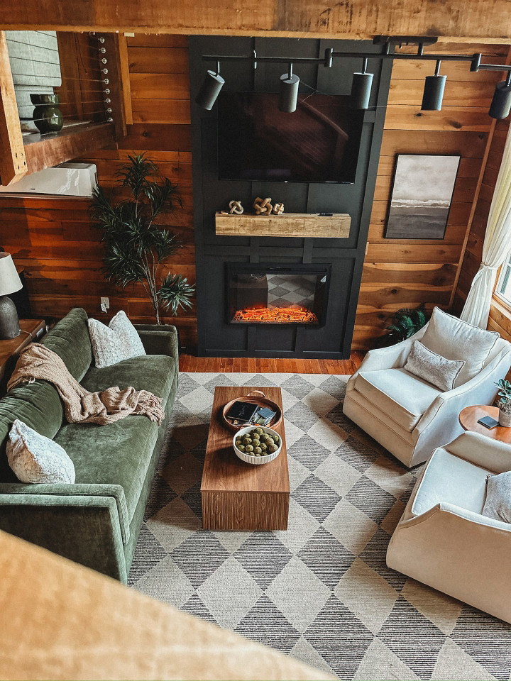 Hilltop Hideaway - Alabama