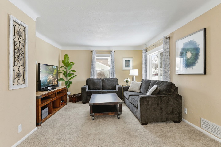 Elegant East Side Experience (Room 2) Near 3m - Woodbury, MN