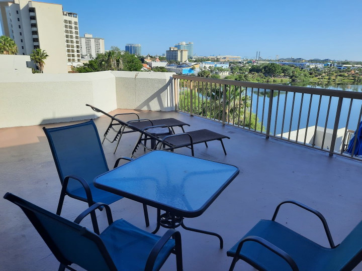 Fantastic View. Extra Large Private Terrace. - Orlando, FL