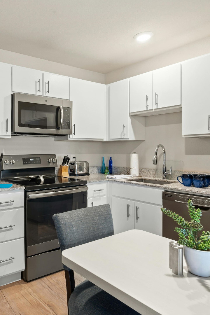 Two Bedroom Suite With Kitchen - Overland Park, KS