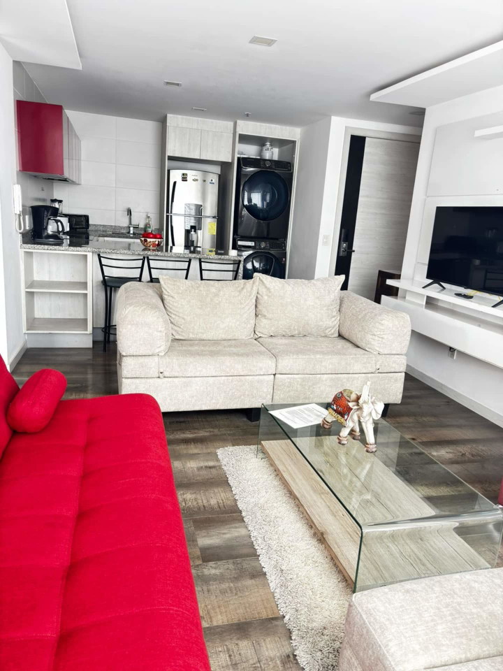 Urban Luxury With Premium Views In La Carolina - Quito