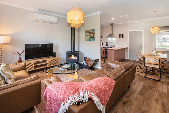 Silver Leaf | Pet Friendly | Fireplace - Margaret River