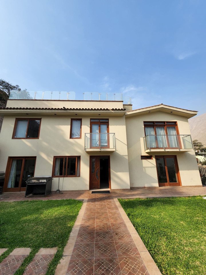 Beautiful Country House With A Swimming Pool, Sun All Year Round - Lima