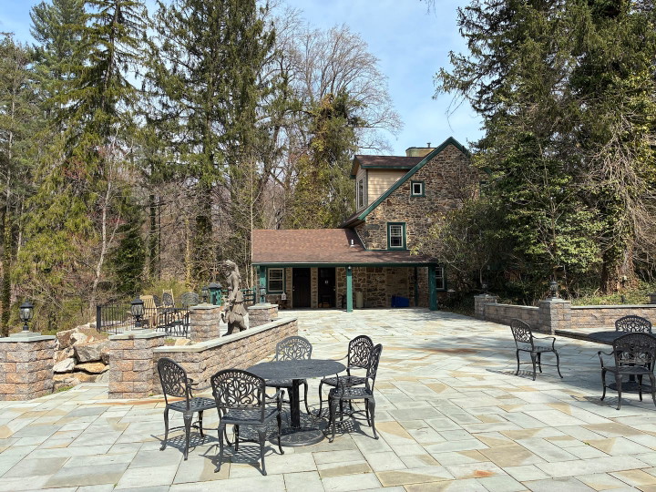 Historic Stonehouse Retreat At Indian Orchards - Media, PA